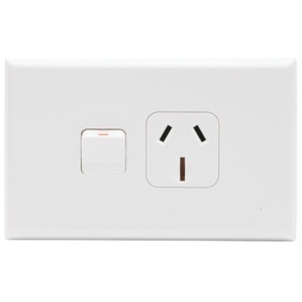 PDL PDL694/15WH Sw Socket 15A Single Horiz White