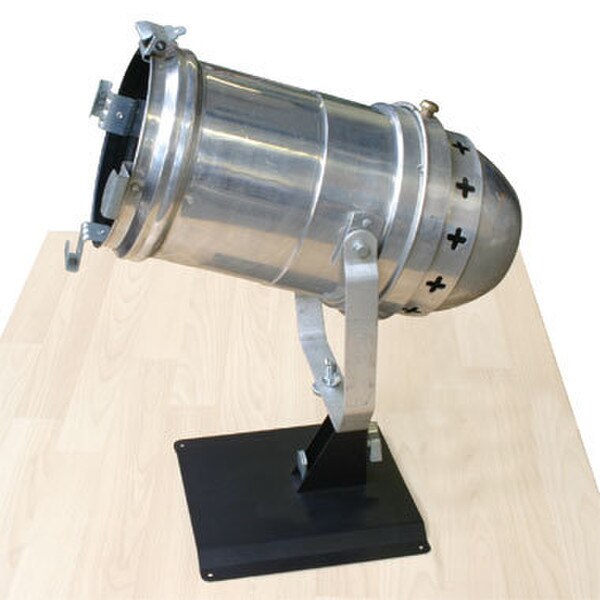 Parcan Floor Plate (Turtle) Doughty T54150